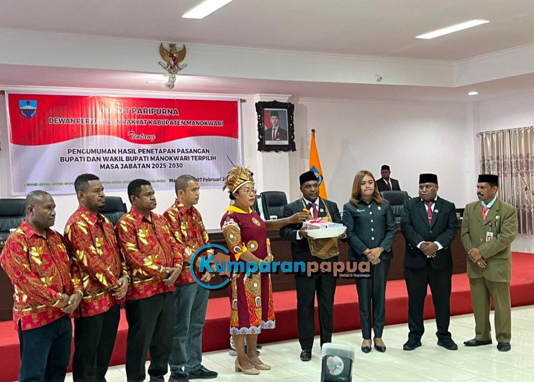 DPRK Manokwari Menetapkan Pasangan HERO Sebagai Bupati dan Wakil Bupati Manokwari Terpilih ...